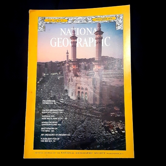 National Geographic | Other | 978 National Geographic With Pilgrimage ...